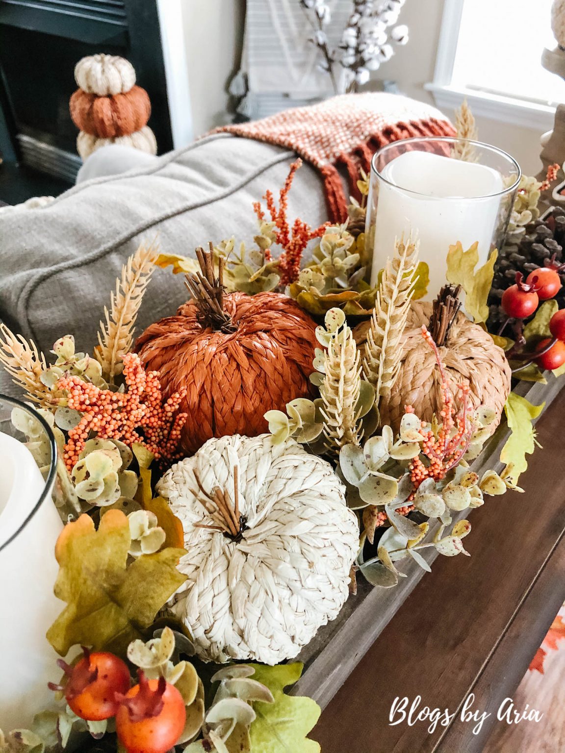 Styled Console Table for Fall - Blogs by Aria