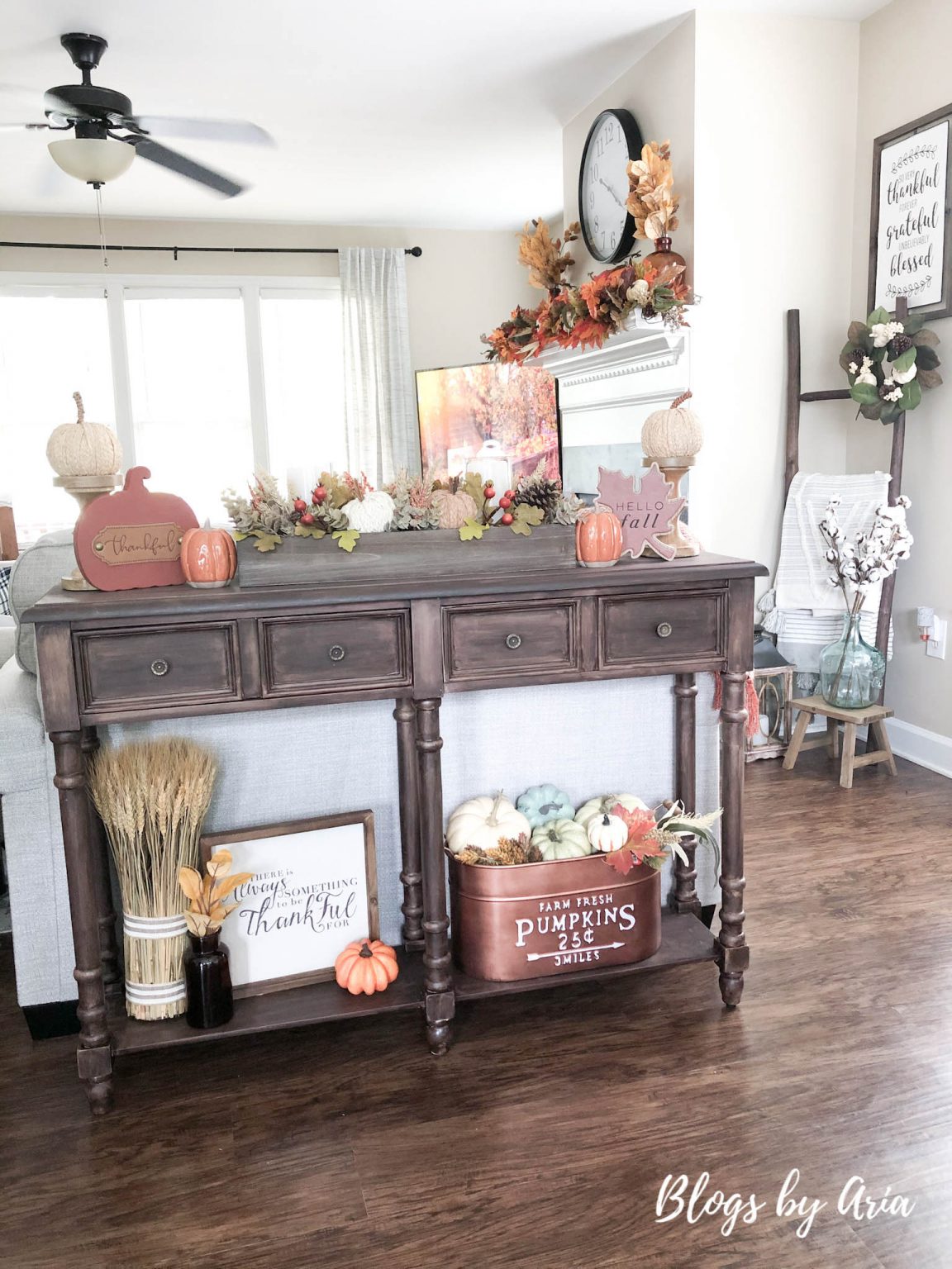 Styled Console Table for Fall - Blogs by Aria
