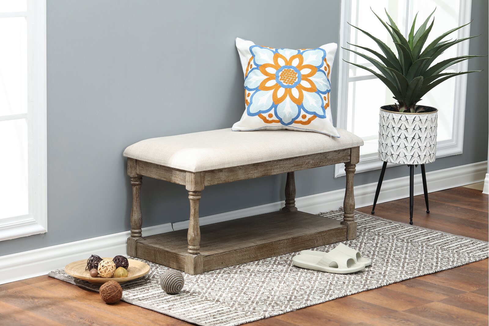 Small Entryway Tables and Benches - Blogs by Aria