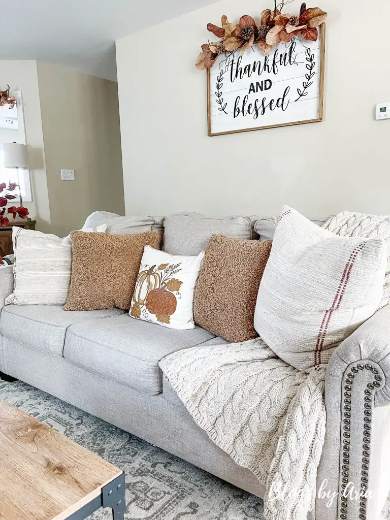 Neutral Fall Decorating Ideas - Blogs by Aria