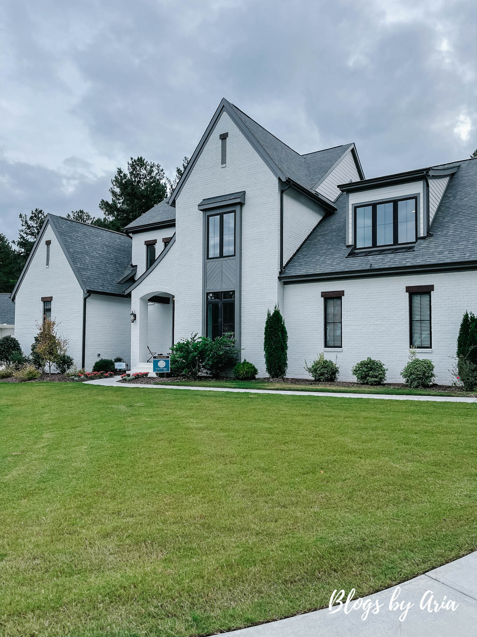 Southern Hills Estate - Blogs by Aria