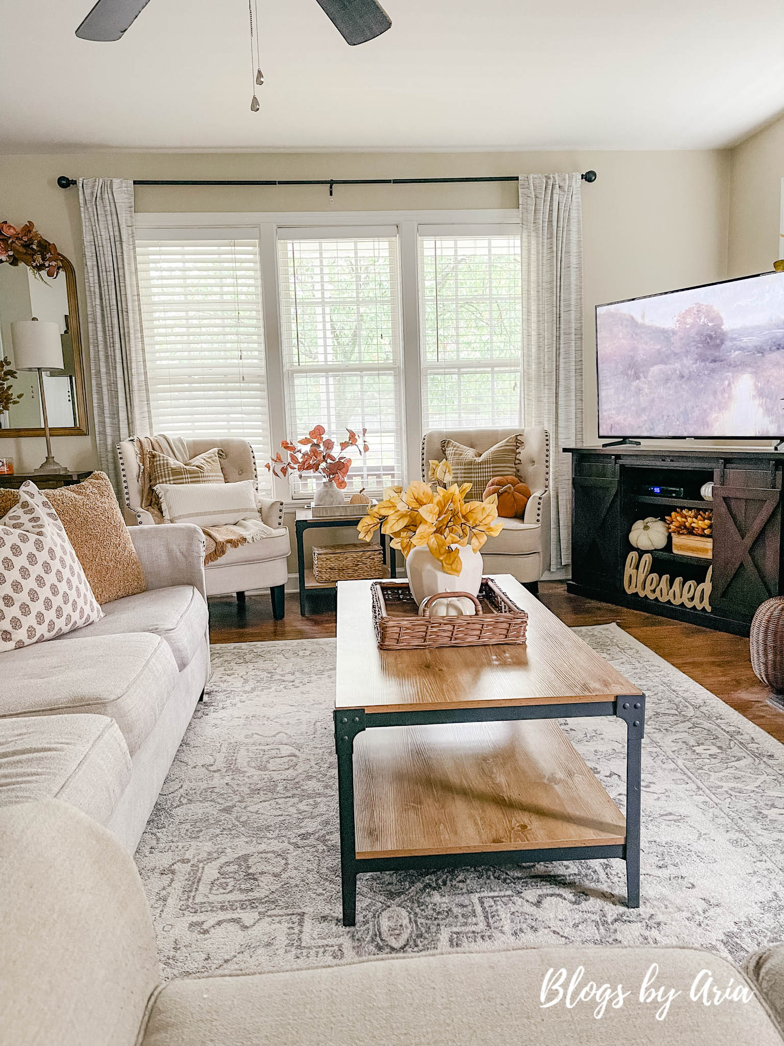 Fall Living Room Tour - Blogs by Aria
