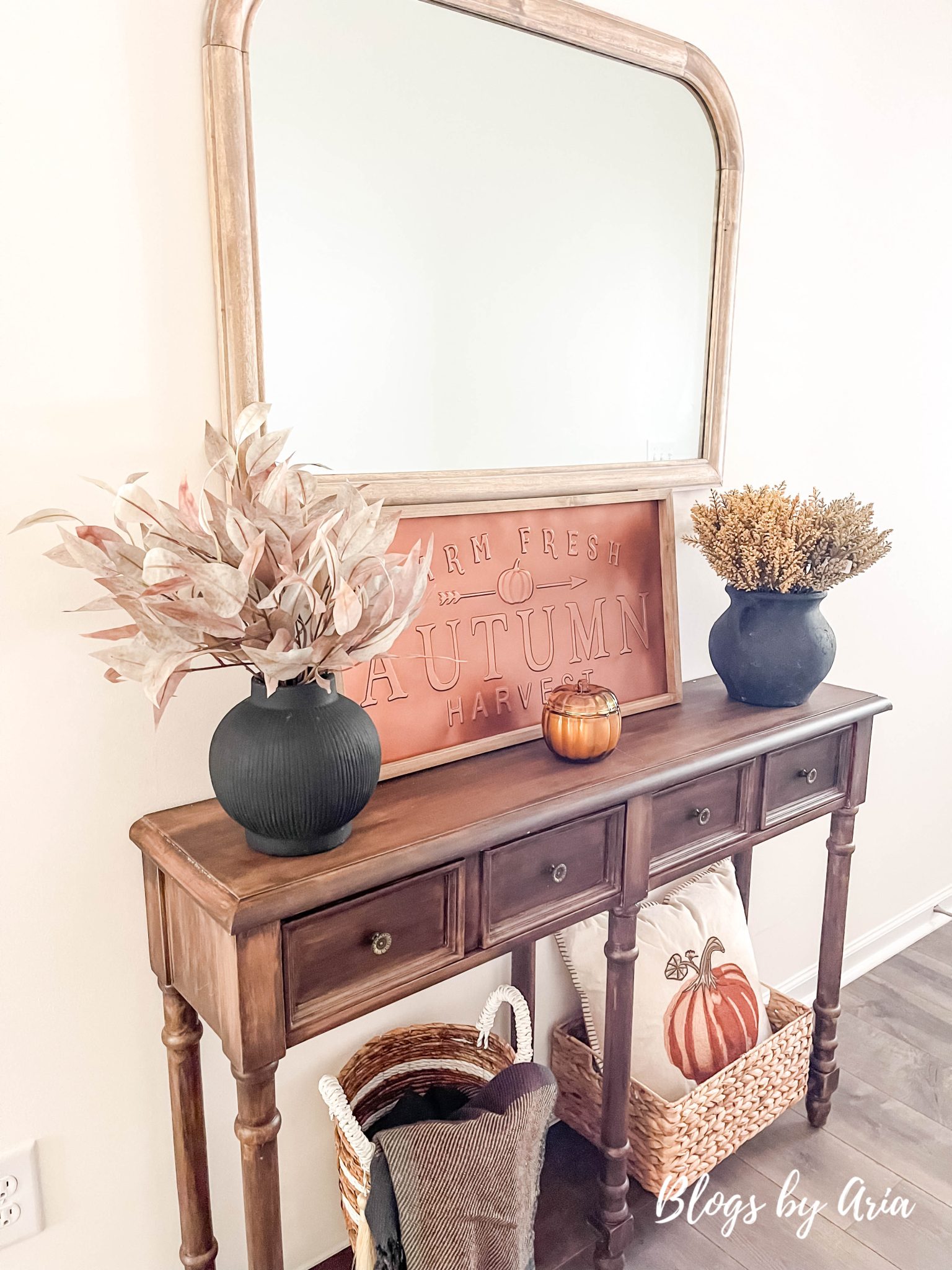 Cozy Fall Entryway Decorating Ideas - Blogs by Aria